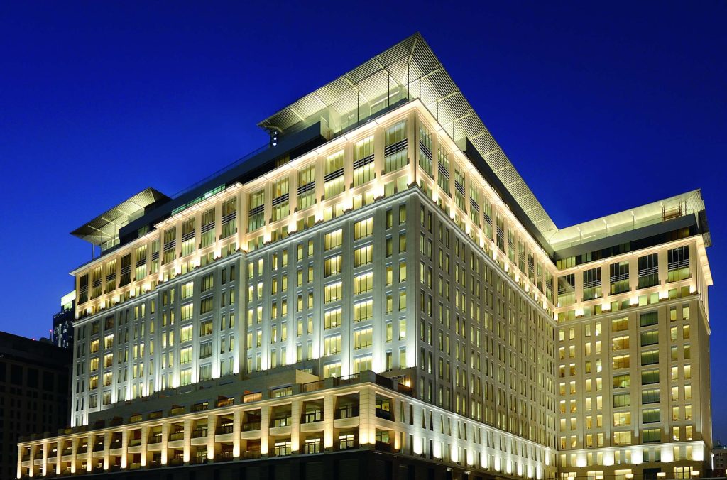 Ritz Carlton Hotel @ D.I.F.C - Silver Shore